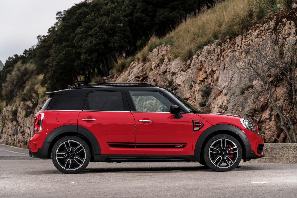 MINI Countryman JCW - największy i najmocniejszy • AutoCentrum.pl