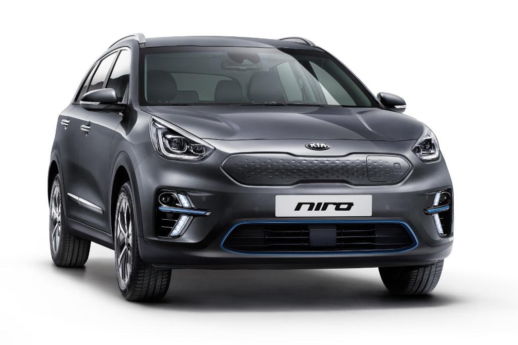 Elektryczna Kia e-Niro niejednego zaskoczy swoim zasięgiem • AutoCentrum.pl