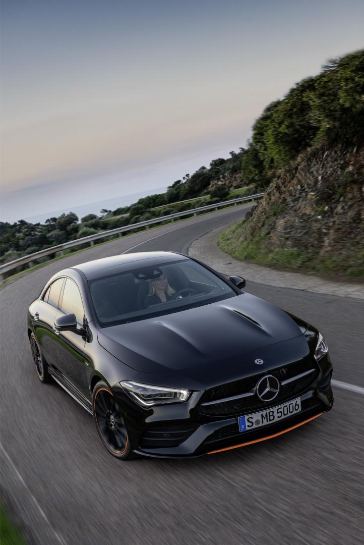 Nowy Mercedes CLA Coupe w światowej stolicy rozrywki • AutoCentrum.pl