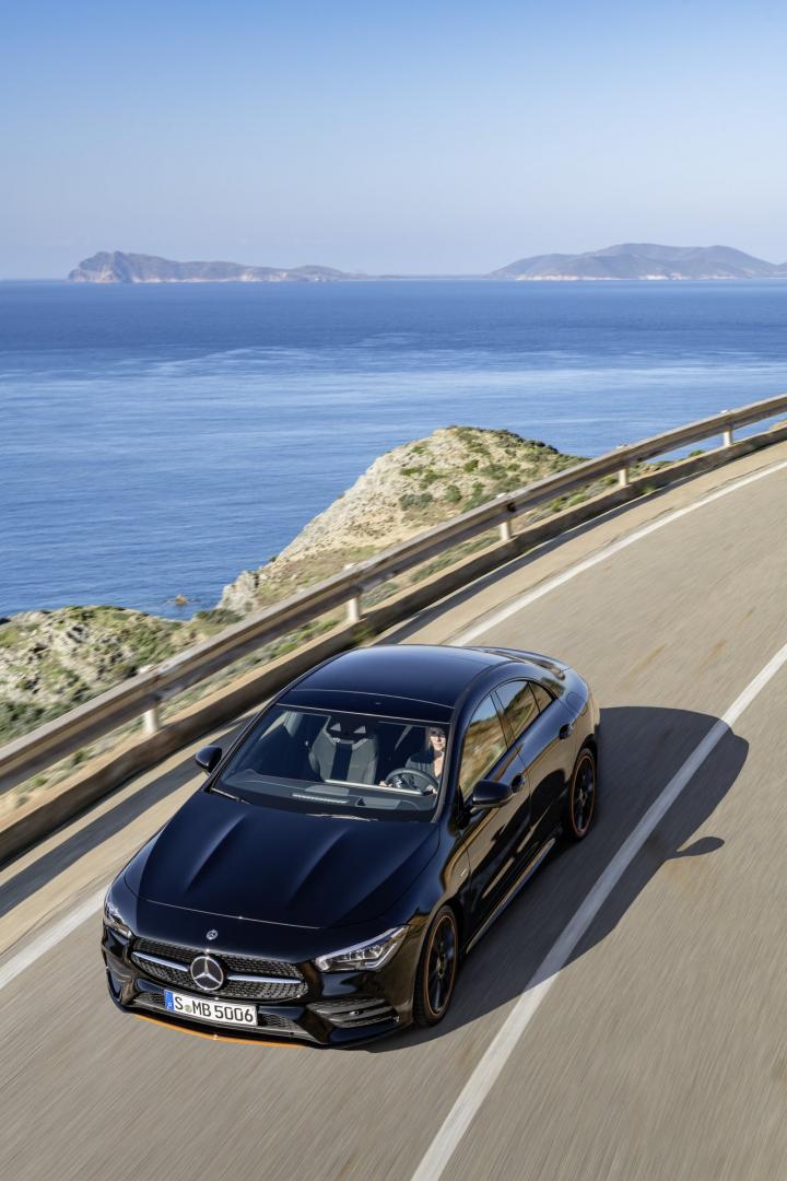 Nowy Mercedes CLA Coupe w światowej stolicy rozrywki • AutoCentrum.pl