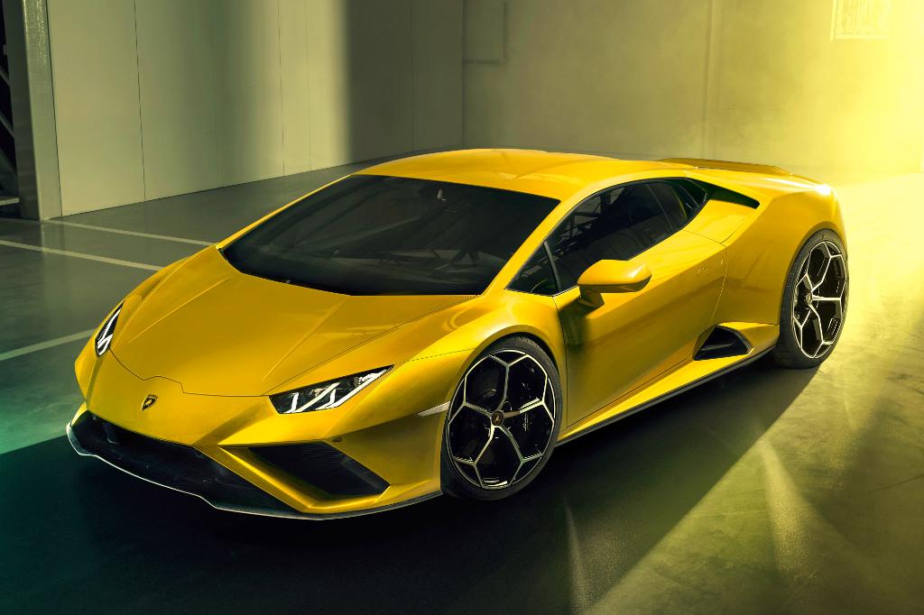 Baby-Lambo, ponad 600 KM i napęd na tylną oś • AutoCentrum.pl