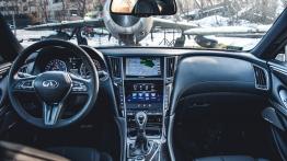 Infiniti Q60 2.0t - Gran Turismo żyją • AutoCentrum.pl